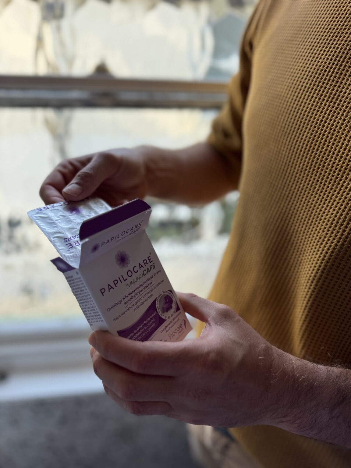 Papilocare® Immunocaps for HPV in men and women | LivBio